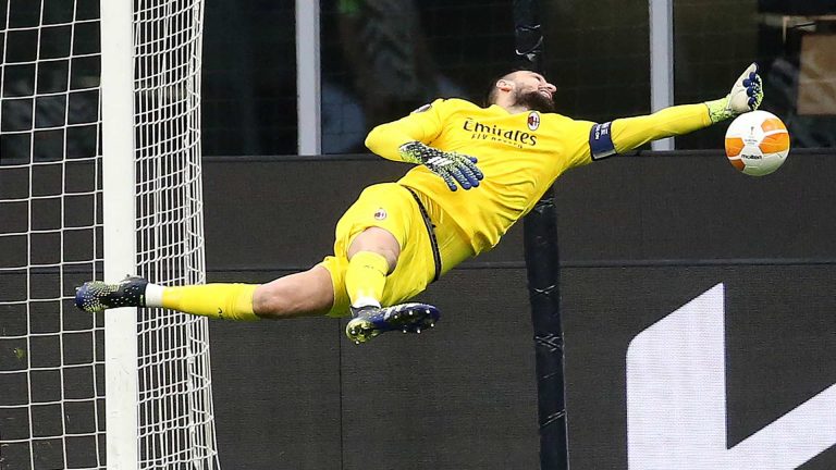 El PSG le hace una millonaria oferta a uno de los mejores arqueros de ...