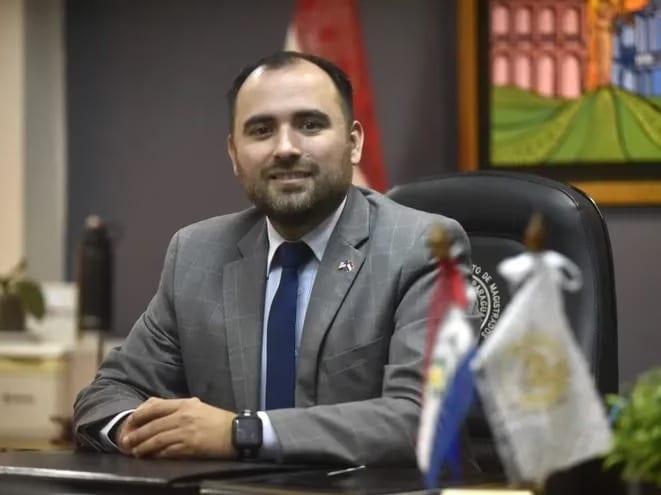 Bogarin dice estar “sorprendido” por la postura de Pedro Santa Cruz ...