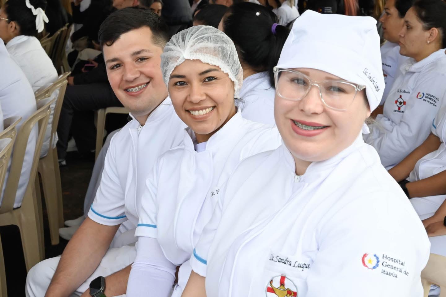 Salud anuncia segundo llamado a concurso interno para ingreso a la carrera de enfermería